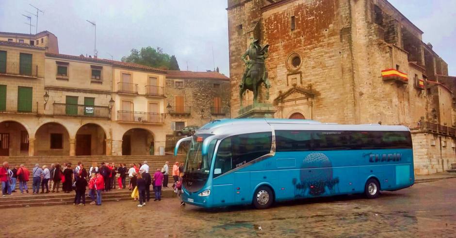 Viajamos a Trujillo con el autobús del Grupo Chapín - Grupo CHAPÍN